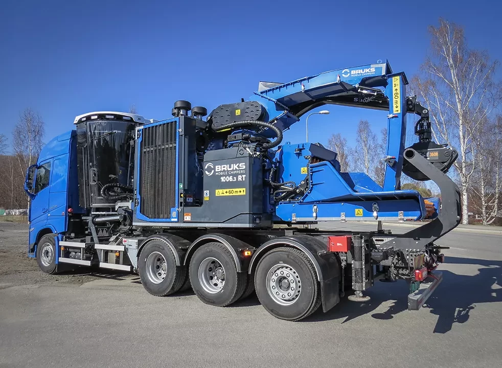 Bruks Siwertell launches new mobile wood-chipper model | Bruks Siwertell