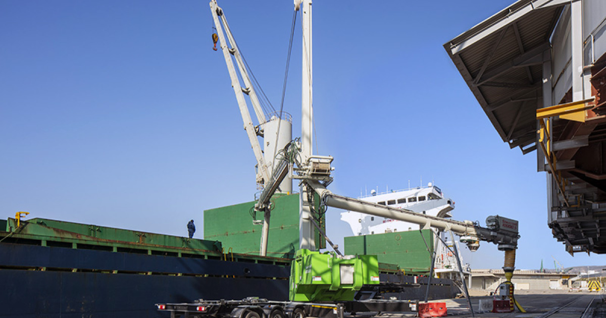 Siwertell road-mobile unloader ordered for dust-free cement handling in ...